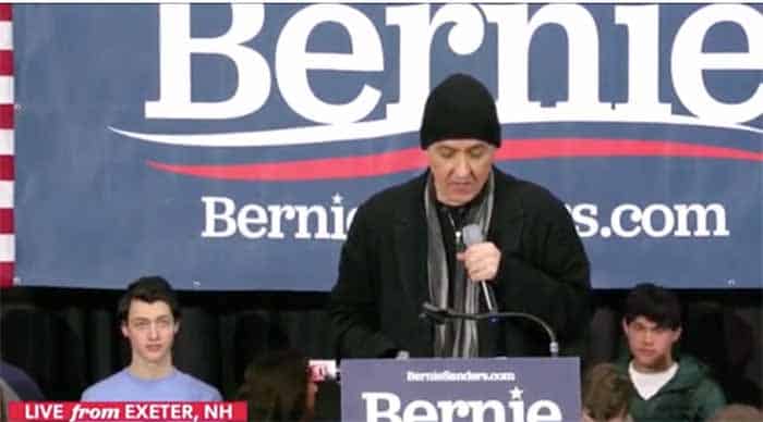 Rich actor condemns the rich, names his communist idols