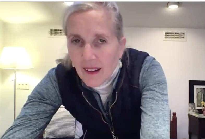 NYU Dean dances while rejecting students' plea for refunds