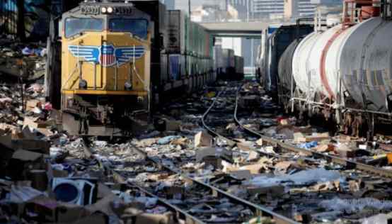 LA's Horrific Train Robberies